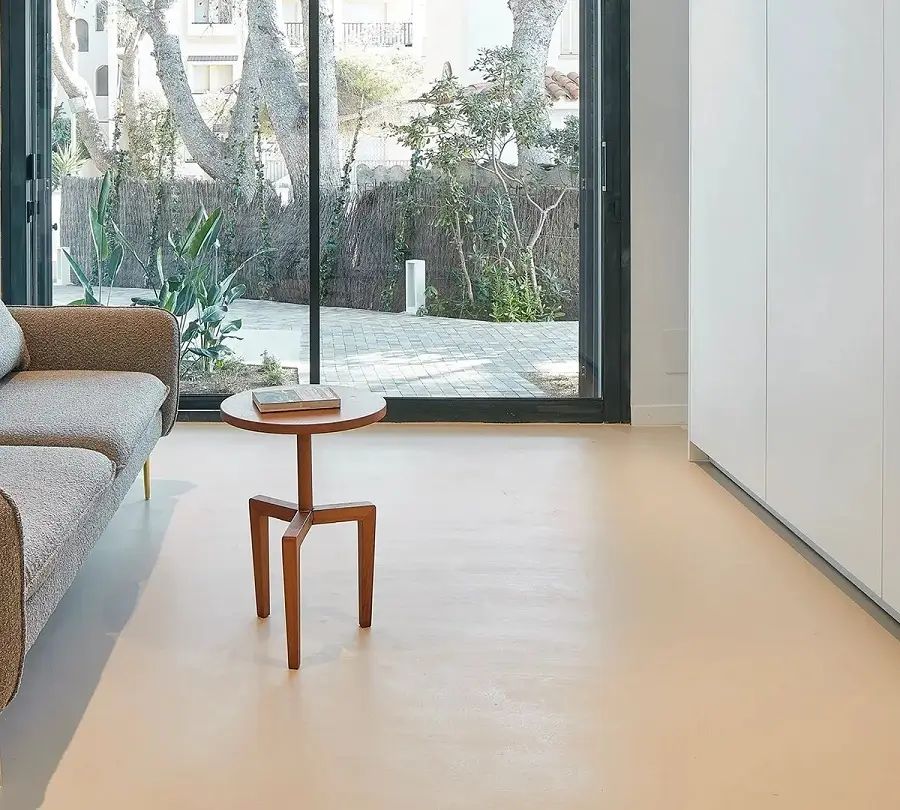 Micro Concrete: Stylish Surface Solutions